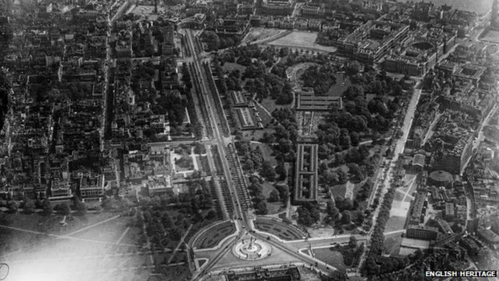 WW1: Aerial images reveal World War One's UK footprint - BBC News