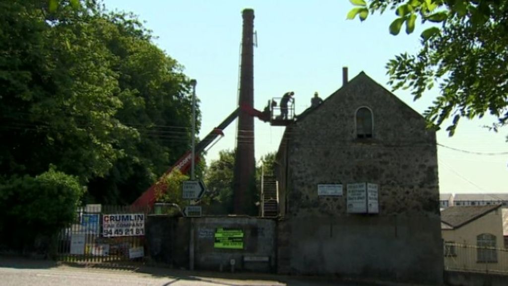 Crumlin mill damaged in fire - BBC News