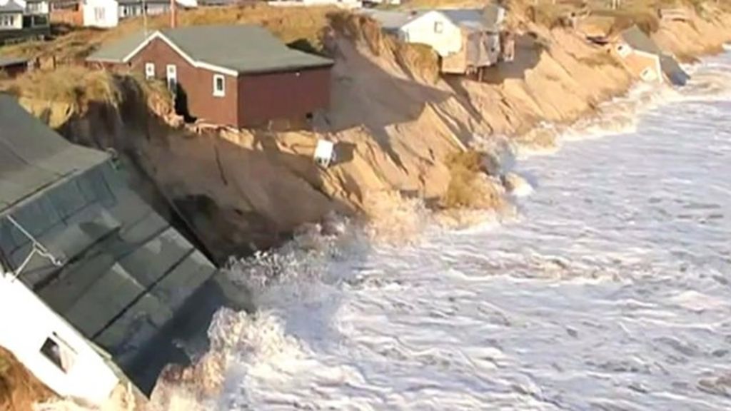 East Coast beaches 'fast disappearing' - BBC News