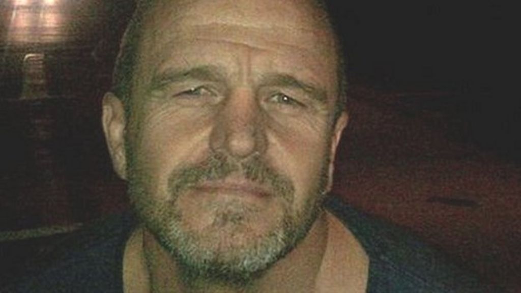 Effort 'worth it' to catch fugitive Martin Evans - BBC News