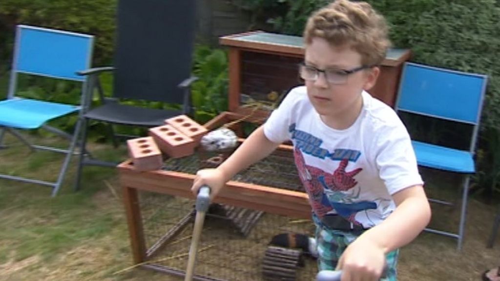 Elliot Gower family told drugs will cost thousands - BBC News