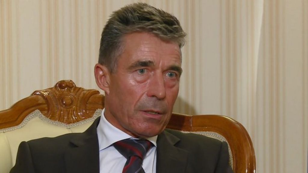 Ukraine conflict: Nato 'concerned' over Russian troop build-up - BBC News