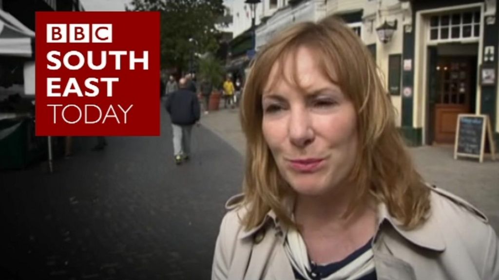 UKIP MEP Janice Atkinson uses 'outrageous' term for Thai woman - BBC News