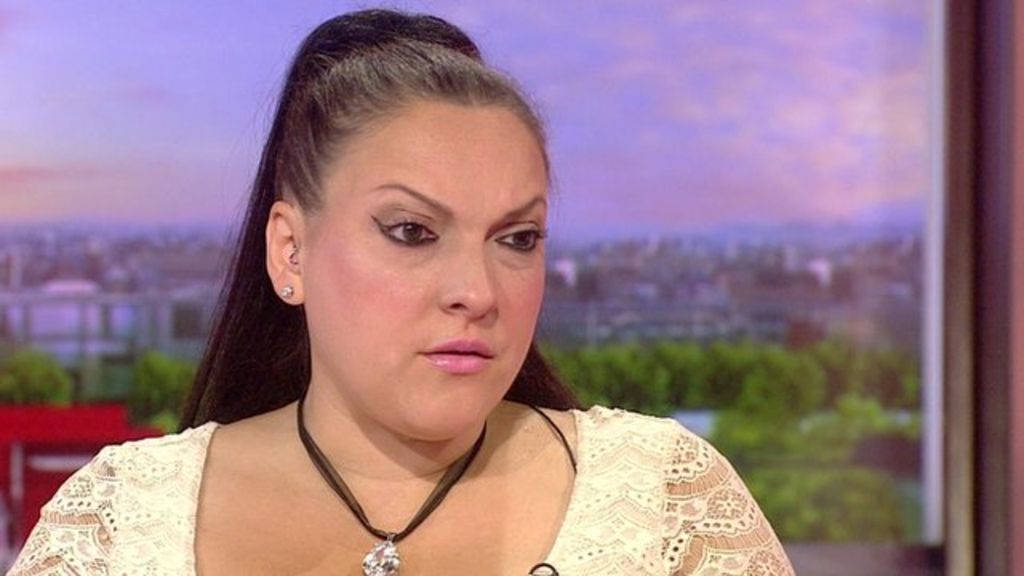 Domestic abuse law: 'Ex controlled phone and email' - BBC News