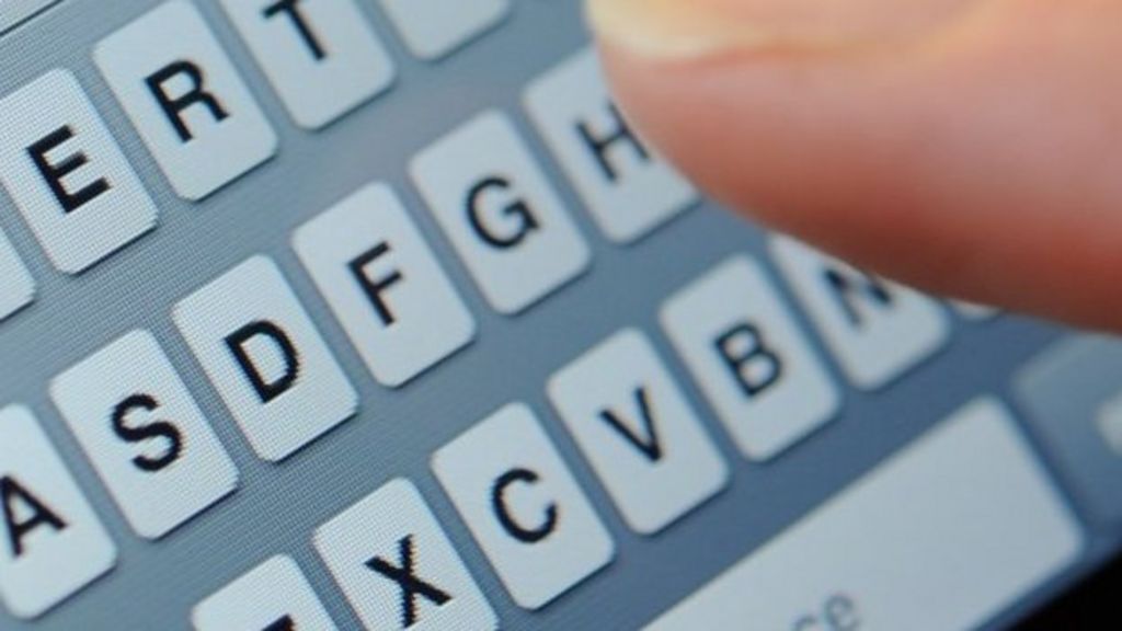 Mackay texting scandal 'depressing' - BBC News