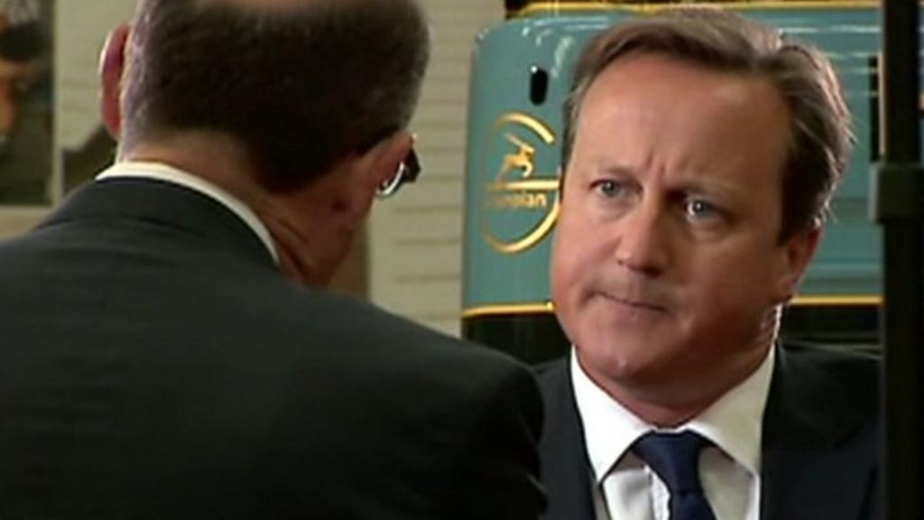 Cameron in Scotland ahead of independence referendum - BBC News
