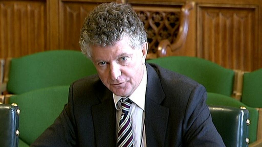 Jonathan Powell appears before On the Runs Westminster inquiry - BBC News