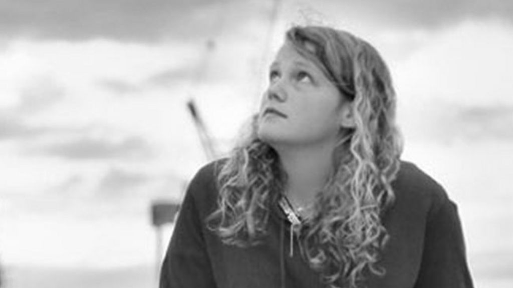 Kate Tempest storms next generation poets list - BBC News