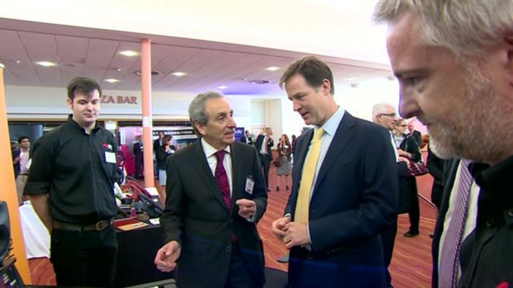 English cities call for more powers to be devolved - BBC News