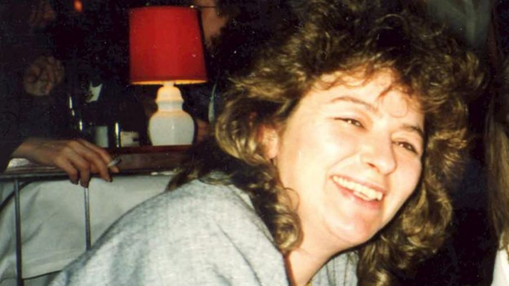 Deborah Steel 'murder': Family speaks of 'heavy burden' - BBC News