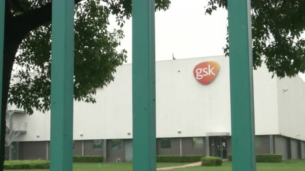 GSK receives record fine in China for bribing doctors - BBC News