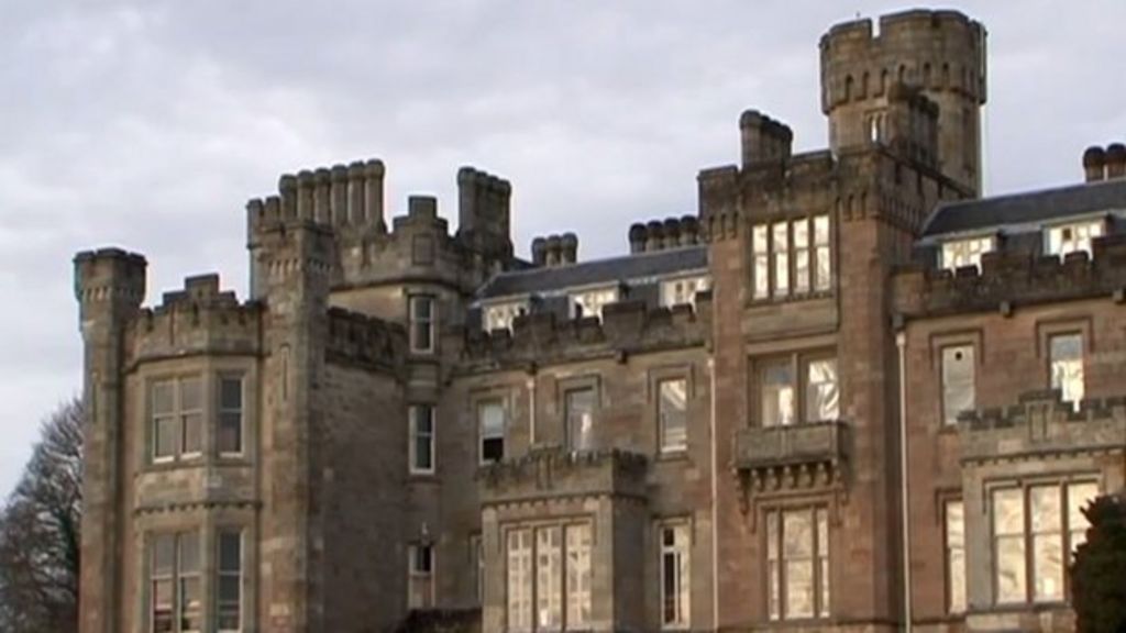 Castle Toward buyout plan collapses - BBC News