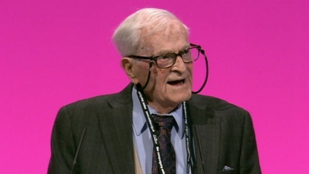 Labour conference: Harry Smith on health and poverty - BBC News