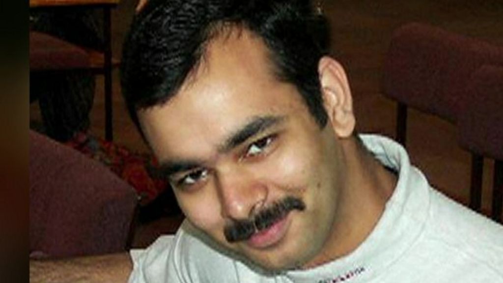 Beko fridge fire death: Coroner urges safety reform - BBC News