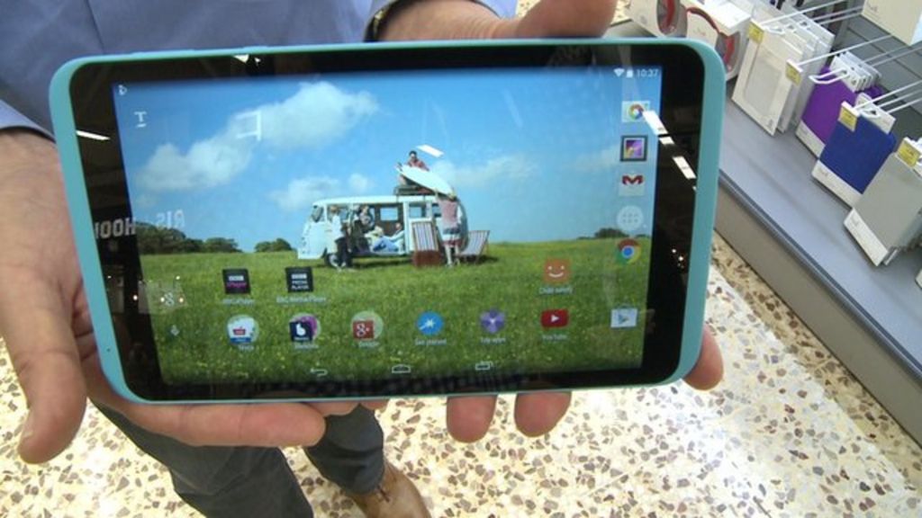 Tesco launch second generation Hudl tablet - BBC News