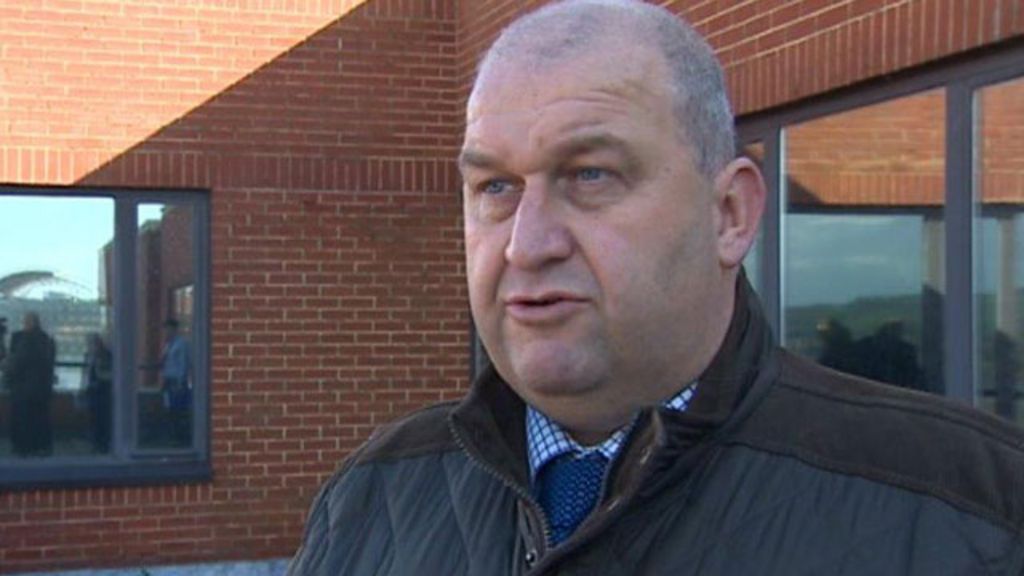 Carl Sargeant unveils 'landmark' planning bill - BBC News