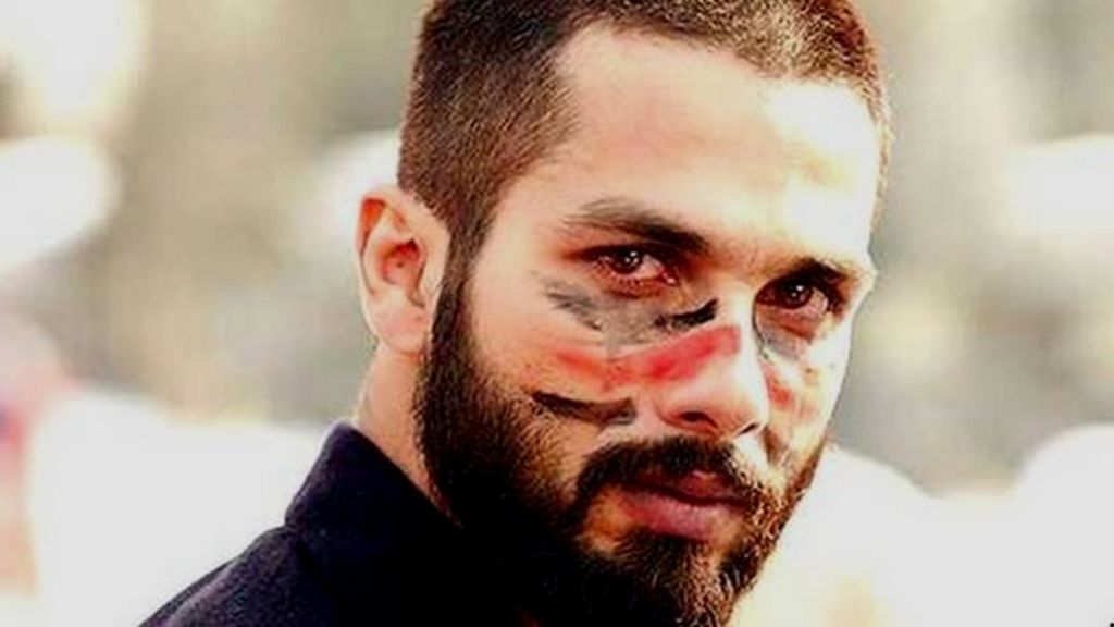 Haider: Why is 'Indian Hamlet' controversial? - BBC News