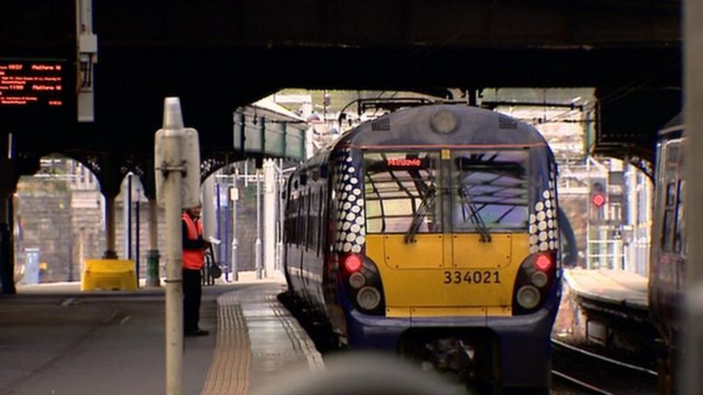 First Group loses rail franchise to Abellio - BBC News