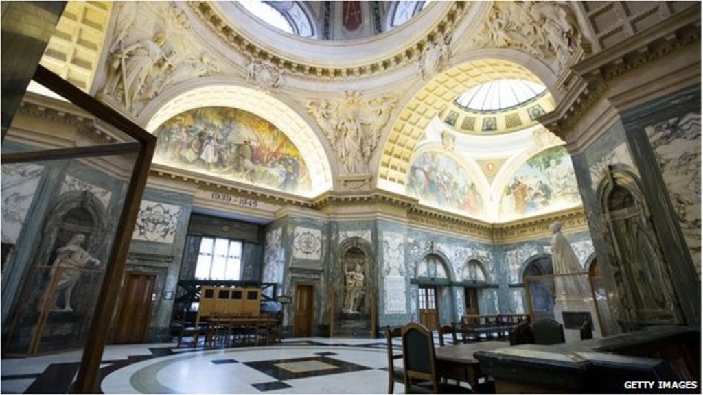 'Secret' terror trial begins at Old Bailey - BBC News