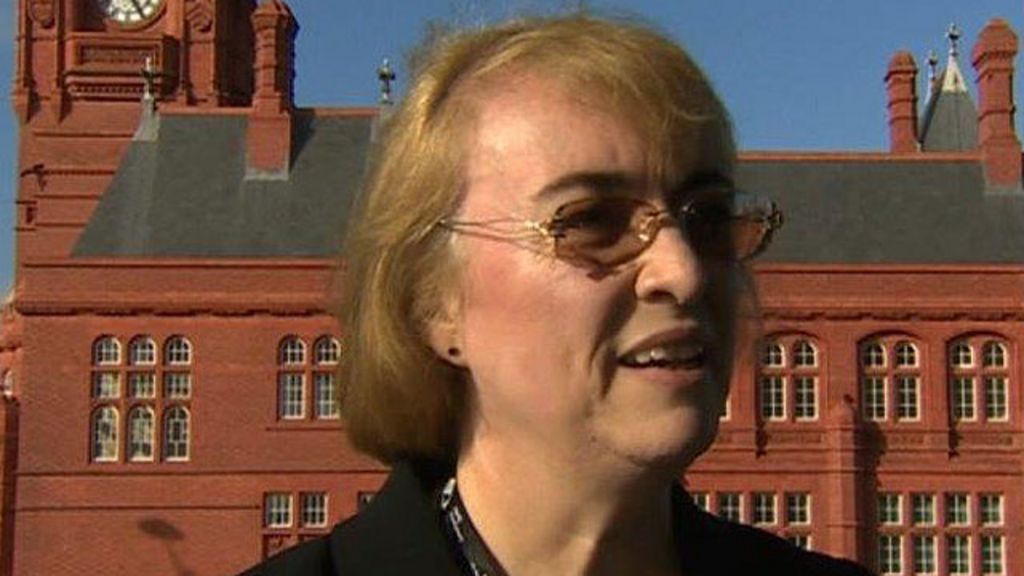 Criticised Bridgend and Neath hospitals still improving - BBC News
