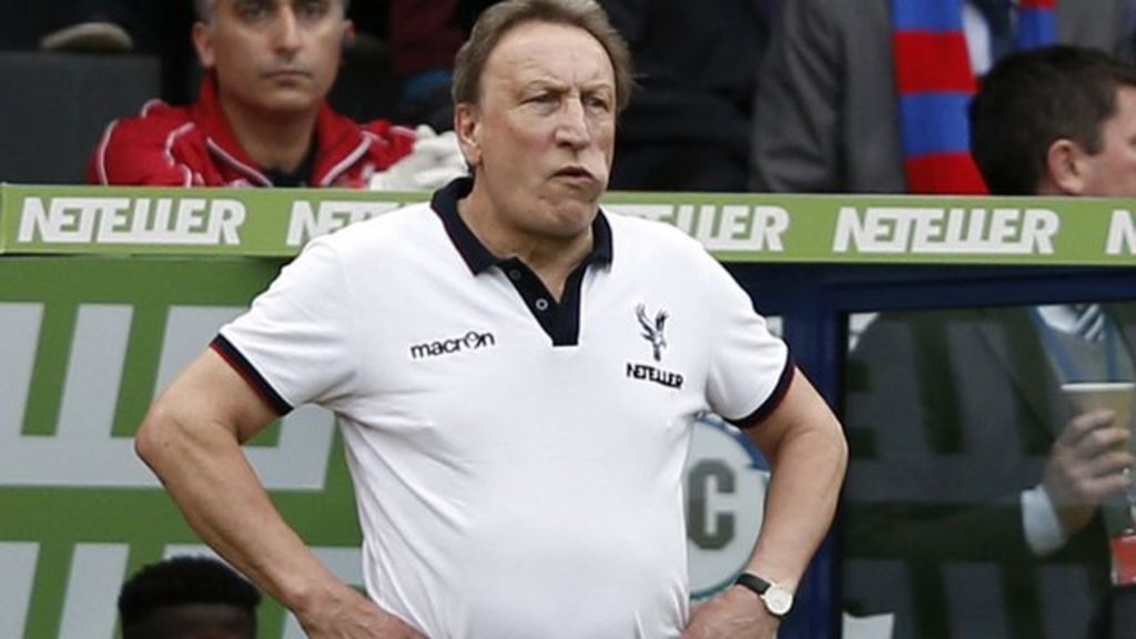 Crystal Palace 1-2 Chelsea: Neil Warnock unhappy with officials - BBC Sport