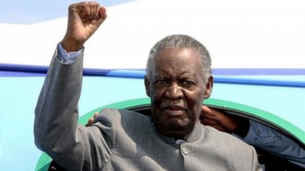 Zambian President Michael Sata dies in London - BBC News