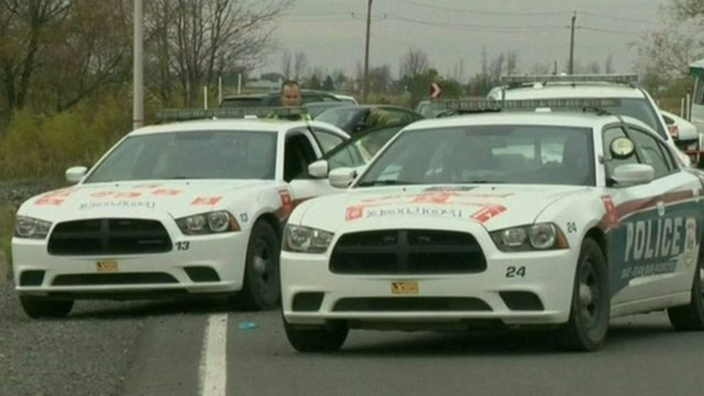 Canada raises terrorism threat level - BBC News