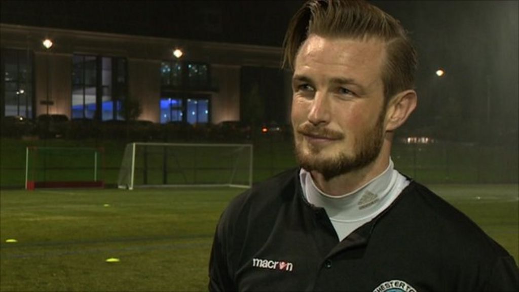 David Beckham lookalike Jamie Gleeson back in FA Cup - BBC Sport