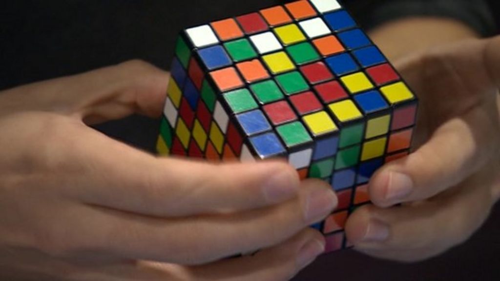 Rubik's Cube UK championship under way in Leicester - BBC News