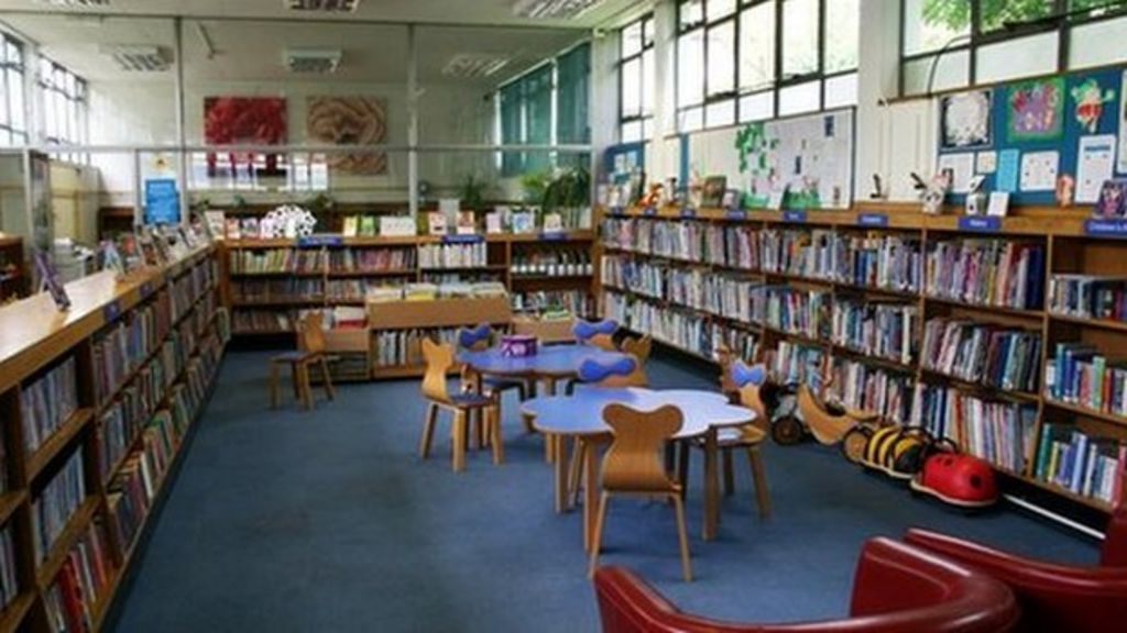 Northern Ireland library opening hours: Temporary changes begin - BBC News