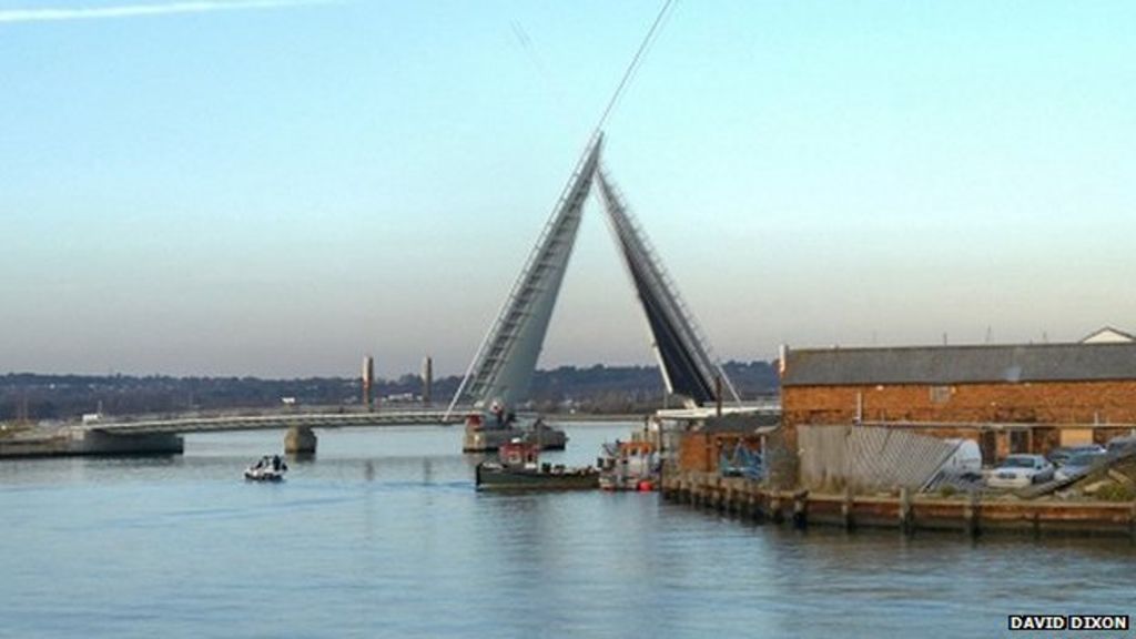 Twin Sails Bridge in Poole reopens after it gets stuck in upright ...