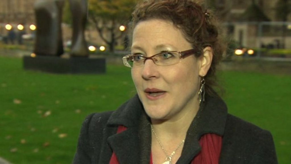 Lib Dem MP Jenny Willott quits as whip to 'speak out' - BBC News
