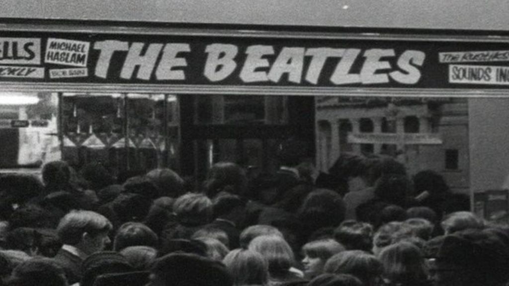 50 years since Beatlemania hit Cardiff's Capitol Theatre - BBC News