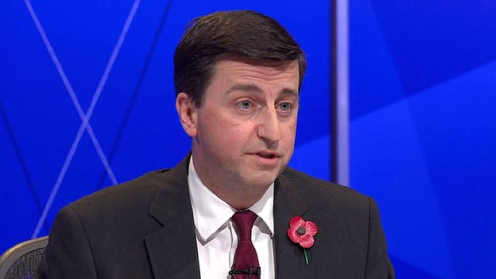 Douglas Alexander: Labour must 'pull together' to win election - BBC News