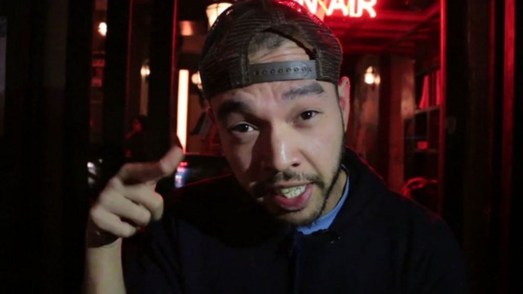 Syria's War: The rapper from Damascus - BBC News