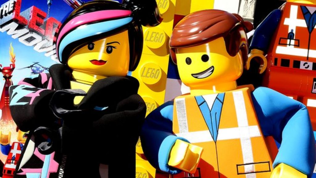 Watch: What does it take to make a Hollywood Lego movie? - BBC Newsround