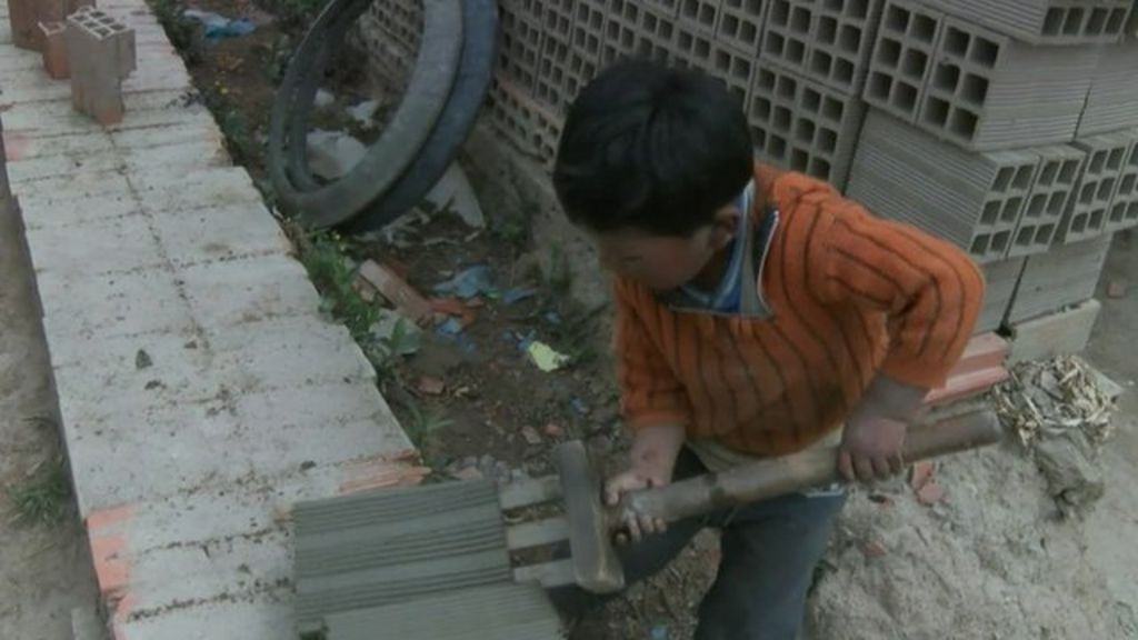 Child labour controversy in Bolivia - BBC News