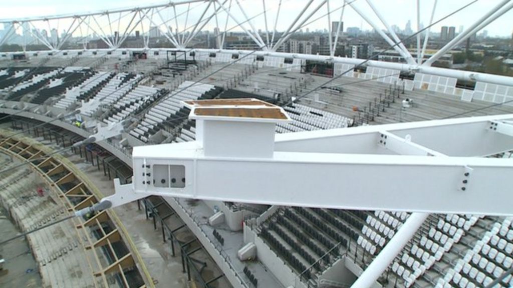 Building the London Olympic Stadium's new roof - BBC News