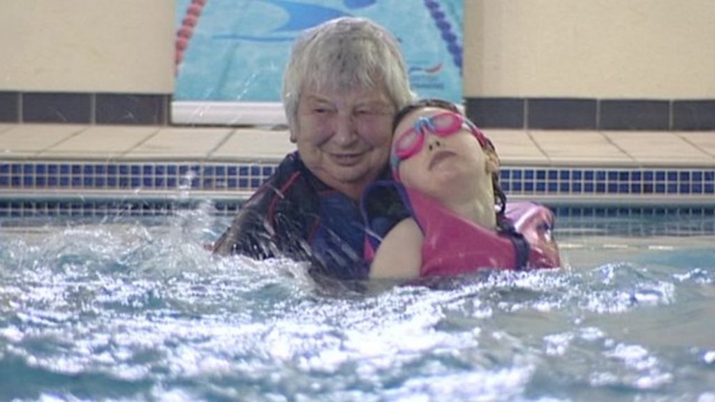BBC Unsung Hero: Jill Stidever shocked by award - BBC Sport