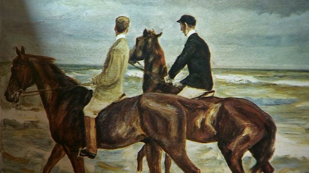 Looted 'Nazi art' to be returned to its rightful owners - BBC News