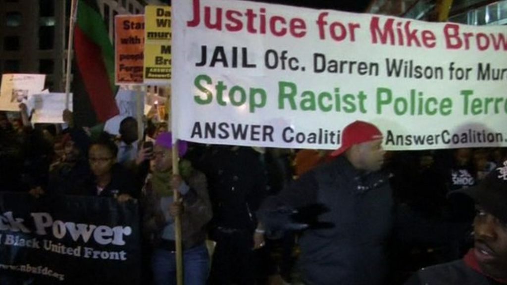 Ferguson protests break out across the US - BBC News