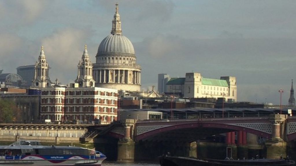 London mayor Boris Johnson calls for more devolved powers - BBC News