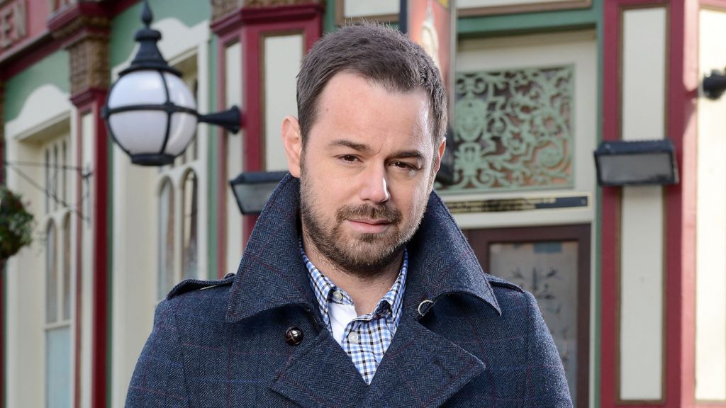 Danny Dyer: I could play Sherlock Holmes or Doctor Who - BBC News