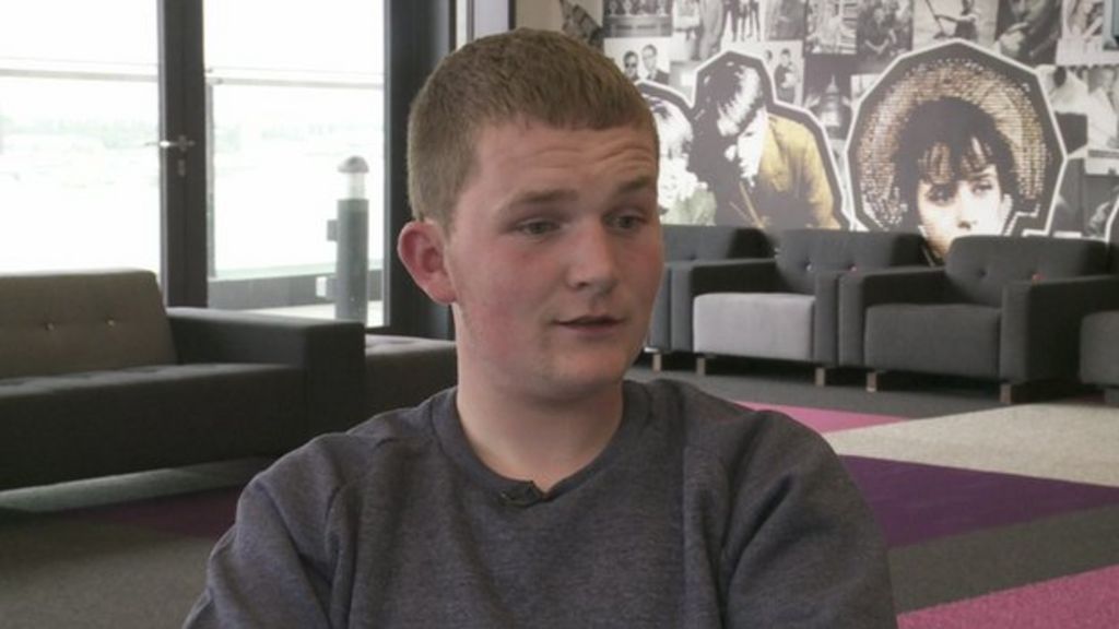 Hayley meets Michael - BBC Newsround