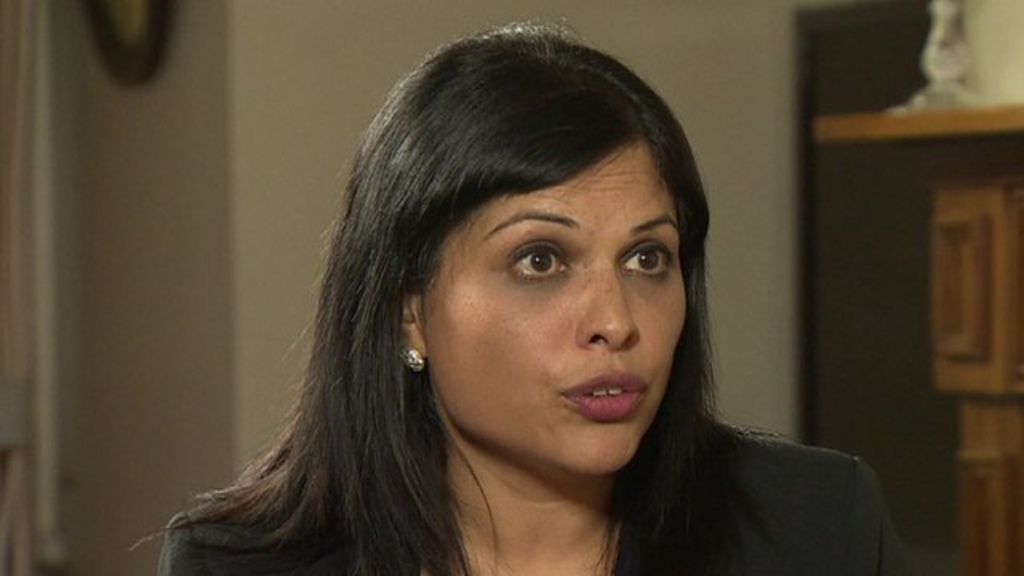 UKIP activist claims Roger Bird 'lied over relationship' - BBC News