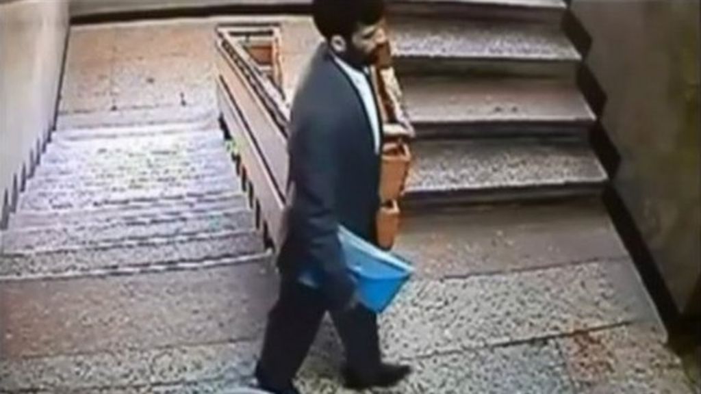 Afghan attack: Anatomy of a suicide blast - BBC News