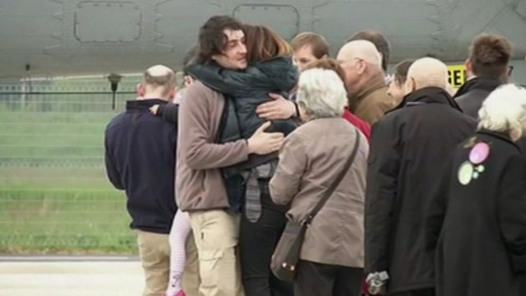 Hostages for ransom: The lucrative business for extremist groups - BBC News