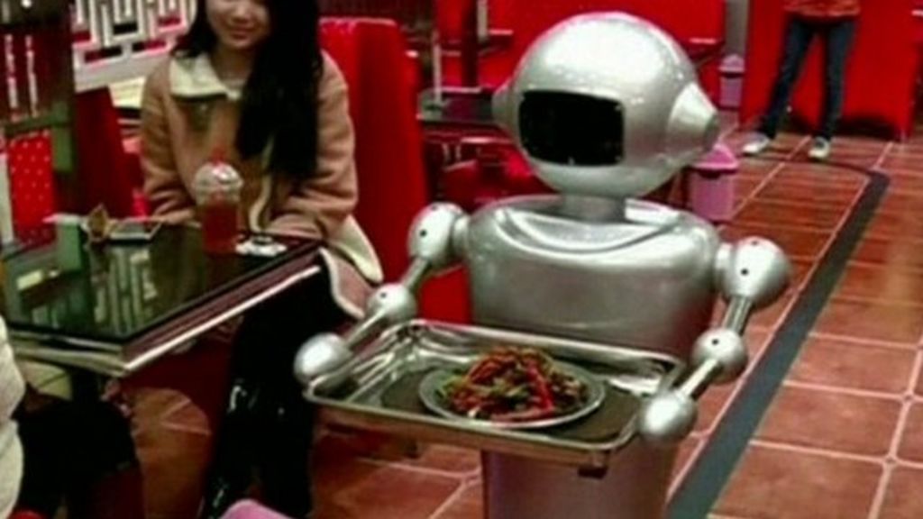 China restaurant introduces robot waiters - BBC News