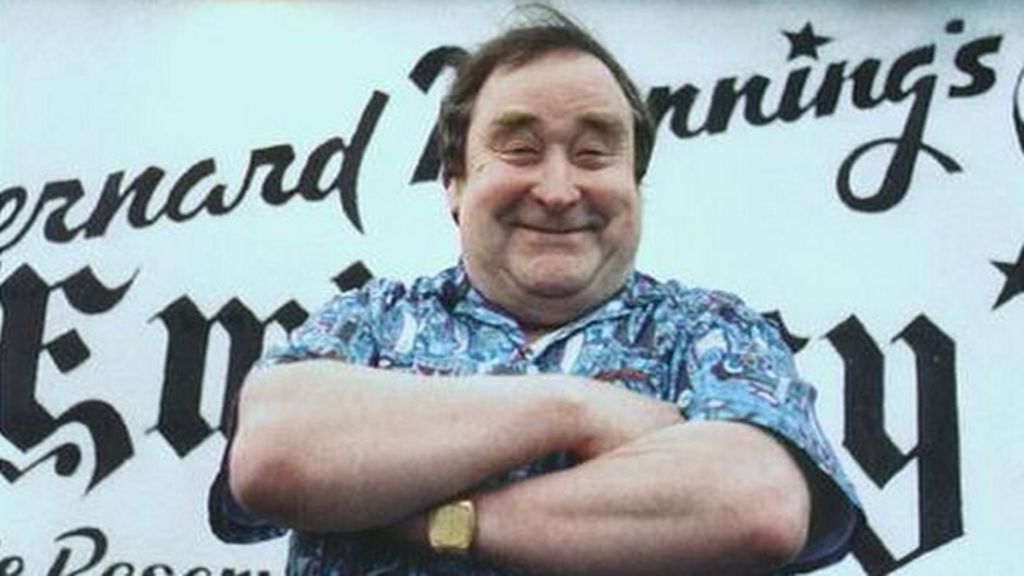 Bernard Manning's 'iconic' Embassy club for sale - BBC News