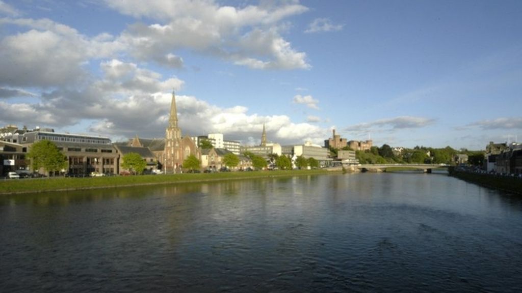 Flats proposed for Inverness riverside site - BBC News